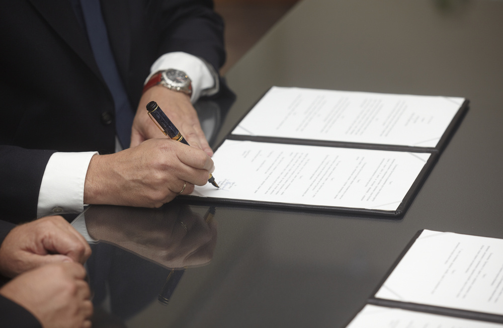 Breach of Contract Damages | Meaden & Moore